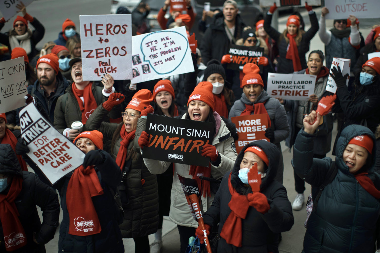 20,000 nurses vote to authorize strike across 12 NYC hospitals